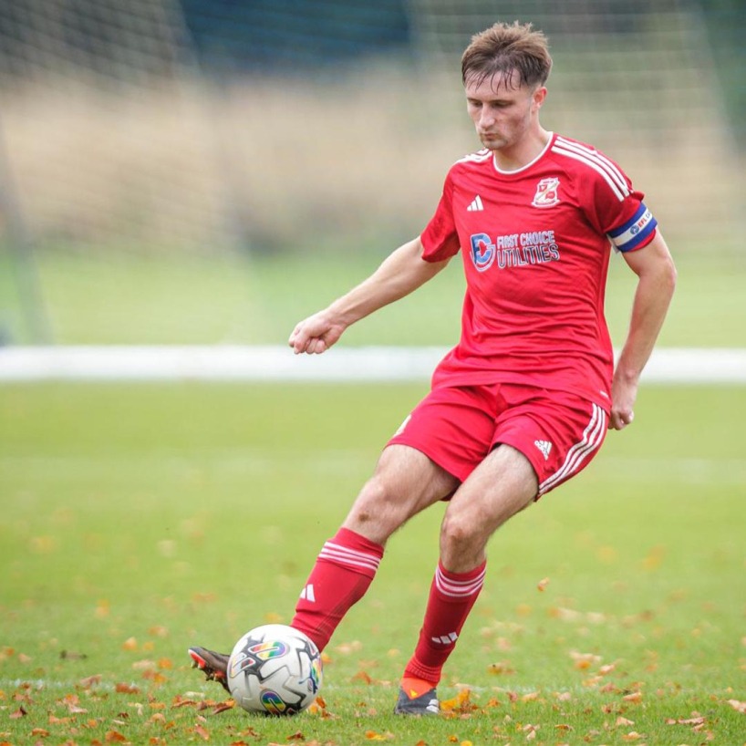 Parkway bolster Squad with Signing of Ali Stewart - Plymouth Parkway FC